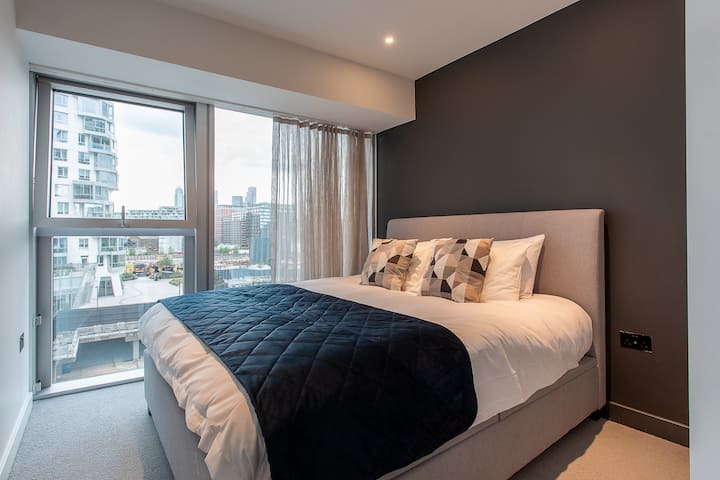 Lux Riverside Flat Near Battersea Power Station - London