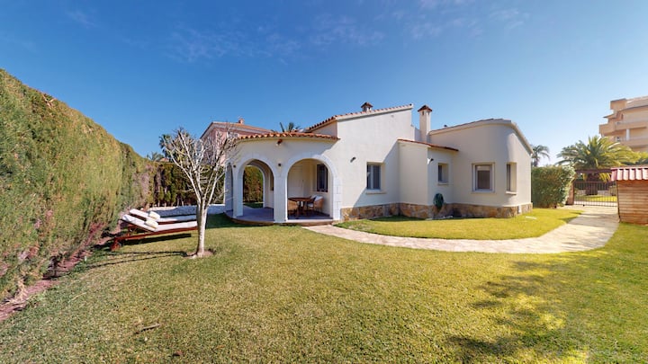 Villa Celestia By On Travel - Oliva