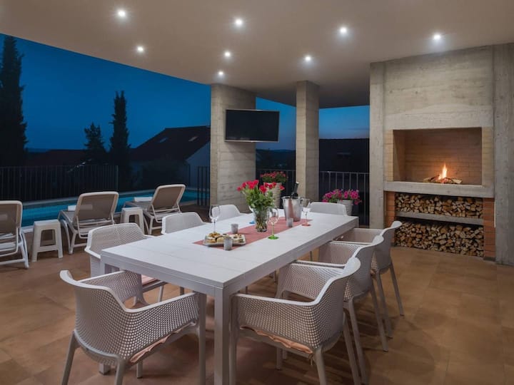 Moderne Ferienvilla Prima Vista By Interhome - Trogir