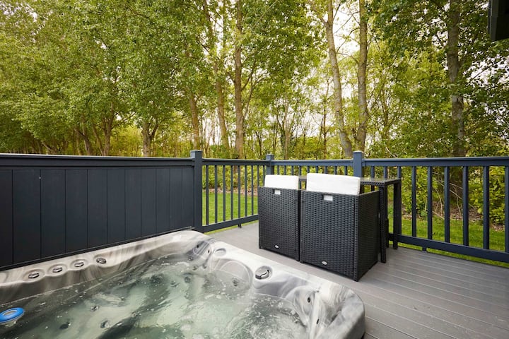 Host & Stay | Rwm22 Evergreen Retreat - Pocklington