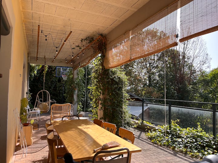 Rez-de-jardin Avec Piscine, Très Calme - Aix-les-Bains