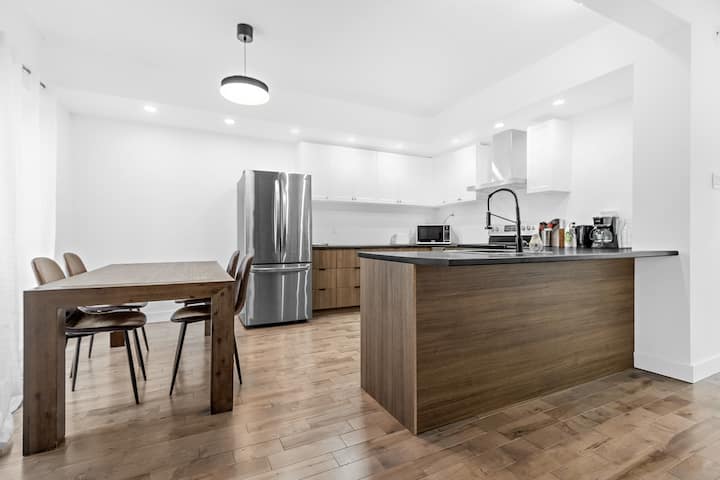 Grand Appartement 4 1/2 Tout Près Du Centre-ville - Quebec, Canadá