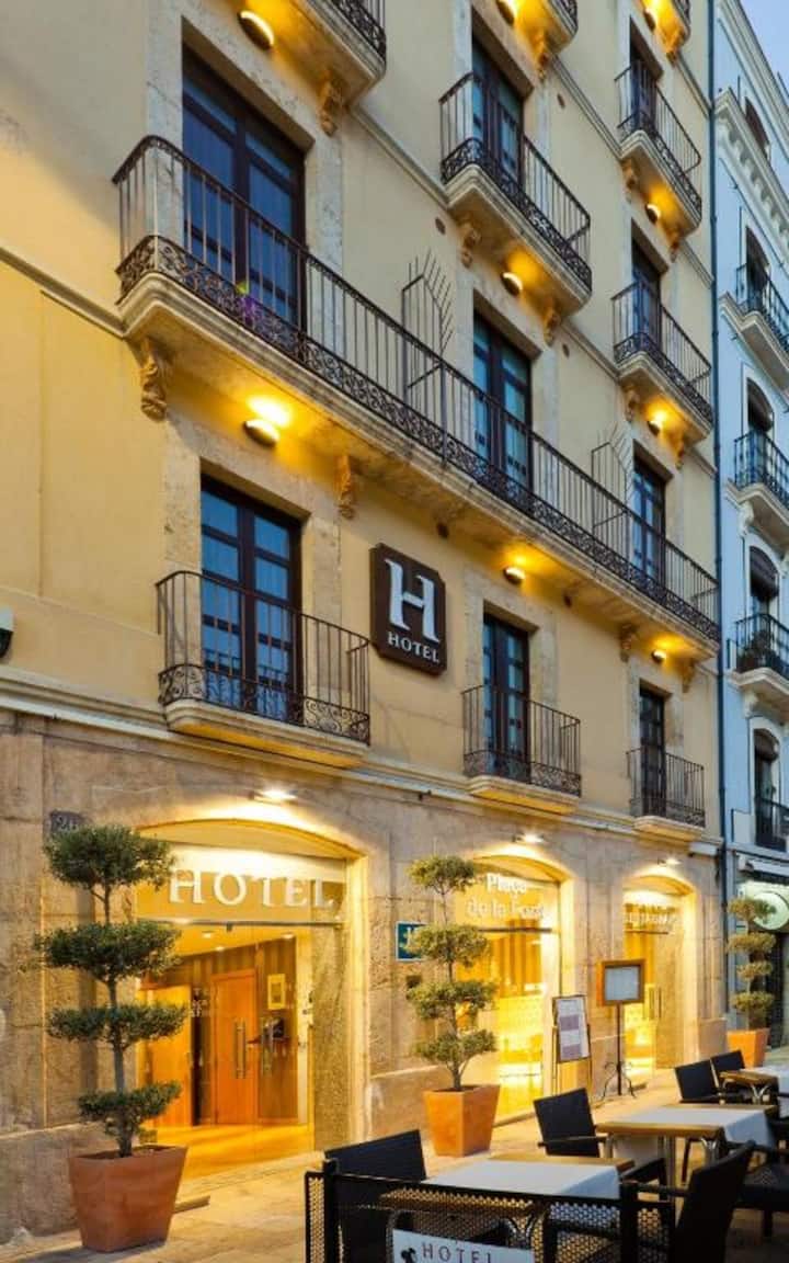 Ideal Accommodation In The Historic Centre - Tarragona
