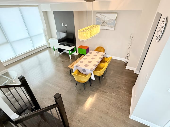 Beautiful Newly Modern Townhome In Mississauga - Brampton
