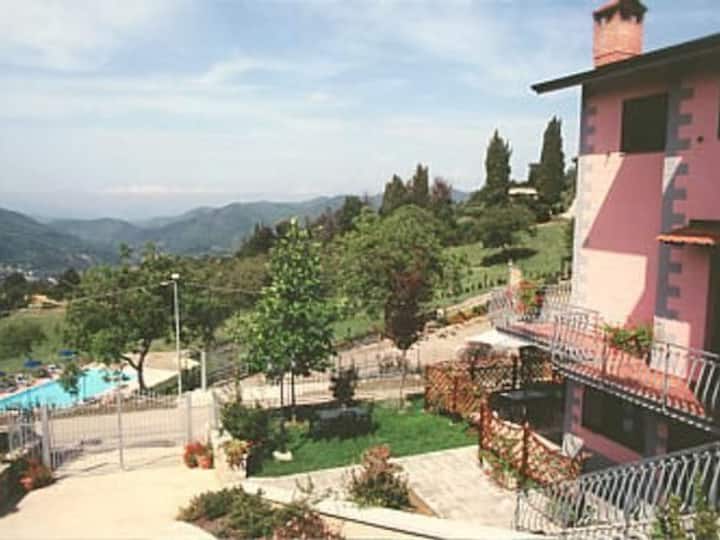 Mit Möbliertem Balkon By Interhome - Cerreto Laghi