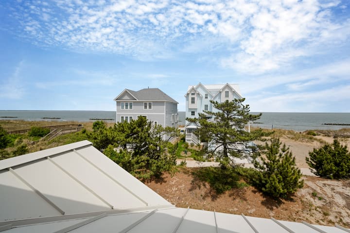Ocean View Beach House Walk To Shore - Virginia Beach, VA