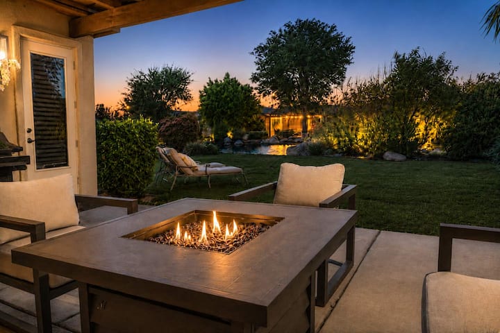 Lark By Nest Villas | 2br Indian Palms Bungalow - Indio, CA