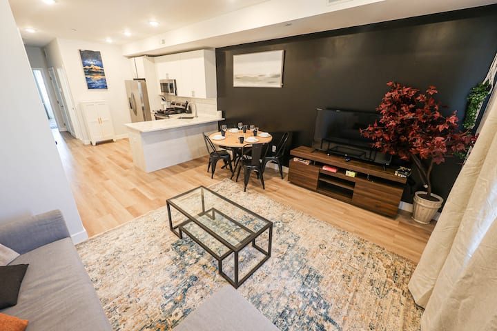 3bdrm/3bath - West Philly, Sleeps 12, Rooftop, W/d - Philadelphie, PA