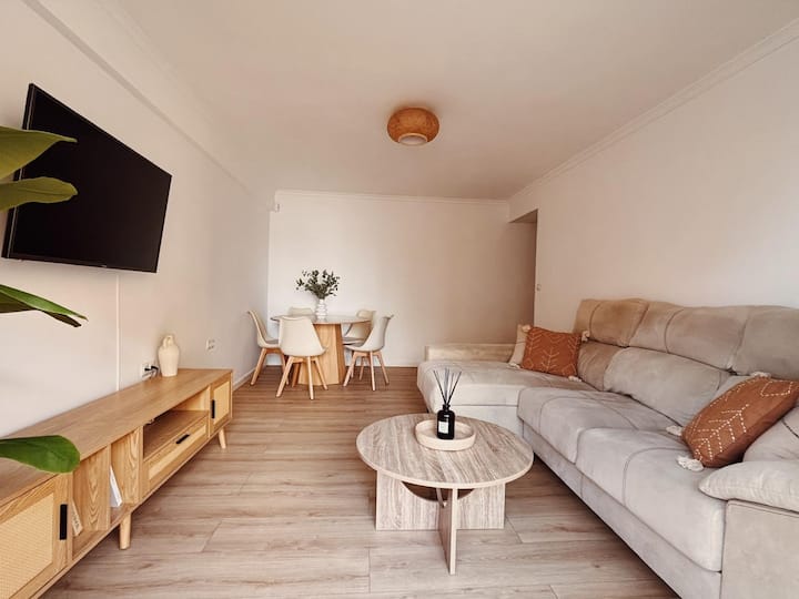 Boho House · Beach 1 Min · Full Refurbished Apt - Roquetas de Mar