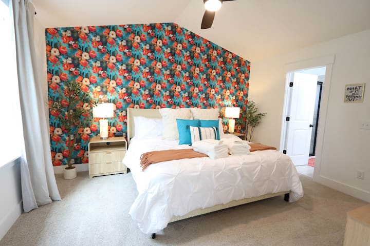 New Build | 10 Mins To Folly | 4 Br, 10 Guests - Folly Beach, SC