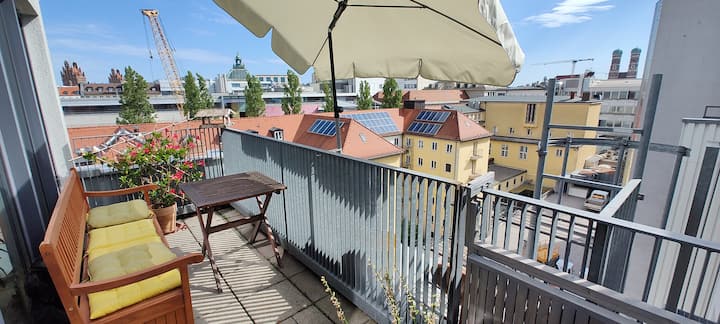 Geniales Zimmer Mit Dachterrasse Mitten In München - Munich
