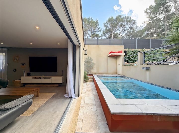 Villa Avec Piscine Aux Portes De Marseille - Marseille