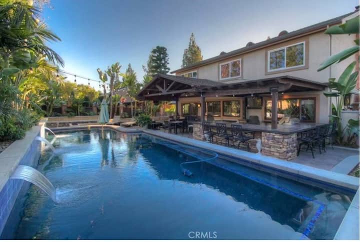Private Entry Suite/1br 2 Full Beds Kitchen - Ontario, CA