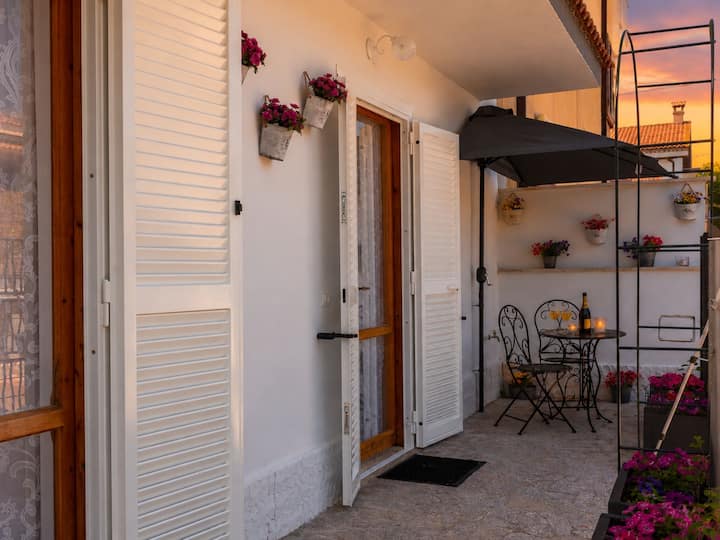 Elegante Appartamento Con Patio Vicino Al Mare - Nettuno