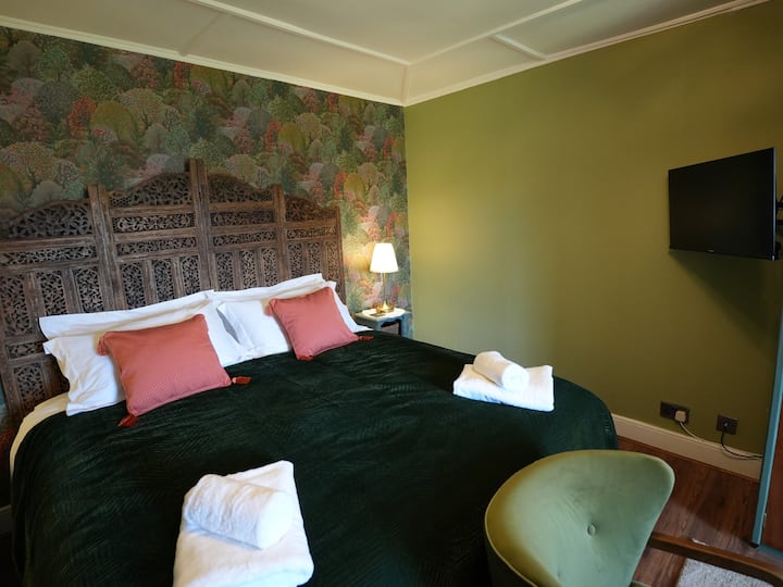 Cruachan B & B - Woodland Room - Moray