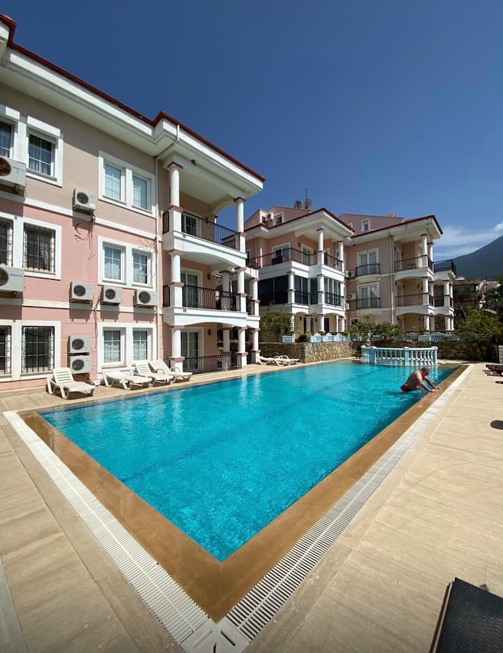 ÖLüdeniz Hisarönü’de 2+1 Havuzlu Apart - Ölüdeniz