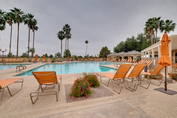 Golf, Swim, Play & Relax! Gated Sun Lakes Home - Sun Lakes, AZ