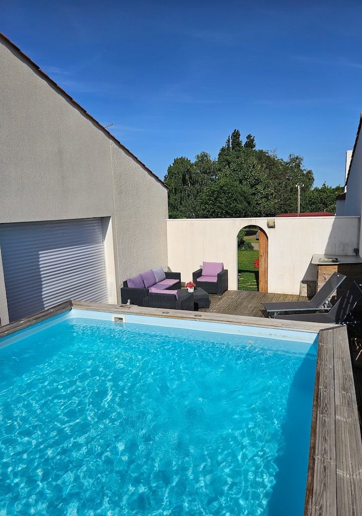 Maison Cosy à 10 Minutes De La Mer Avec Piscine. - Angles