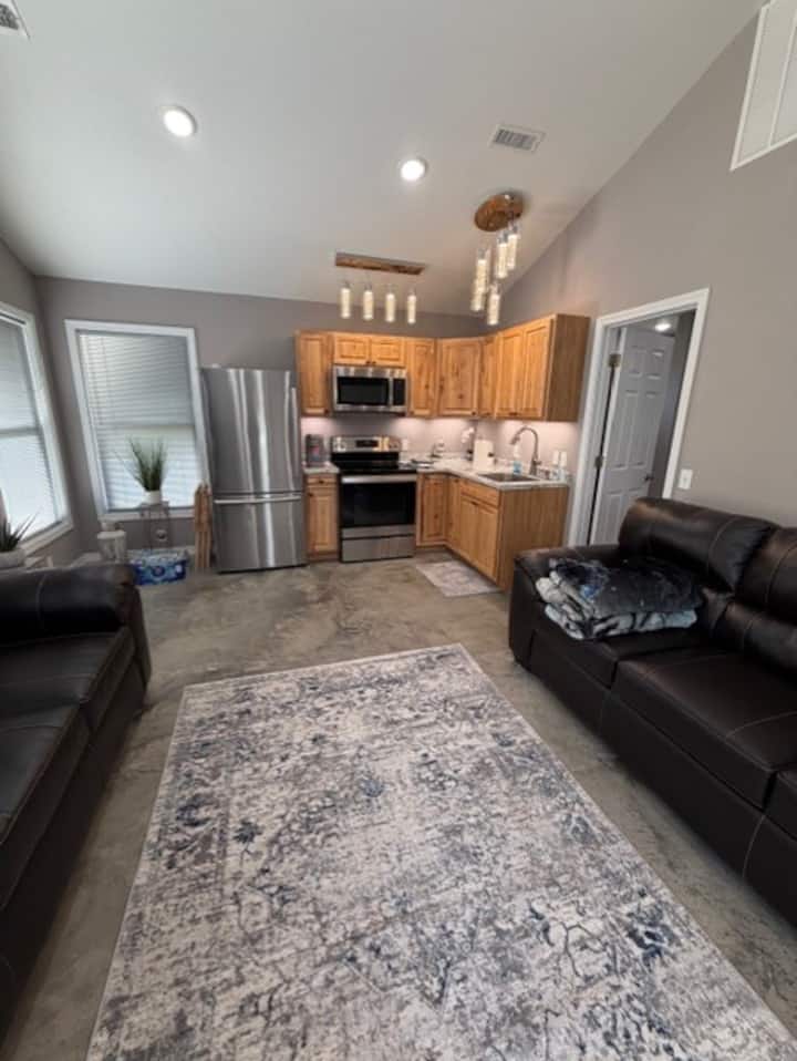 Eleven Point Luxury Cabin - Alton, MO
