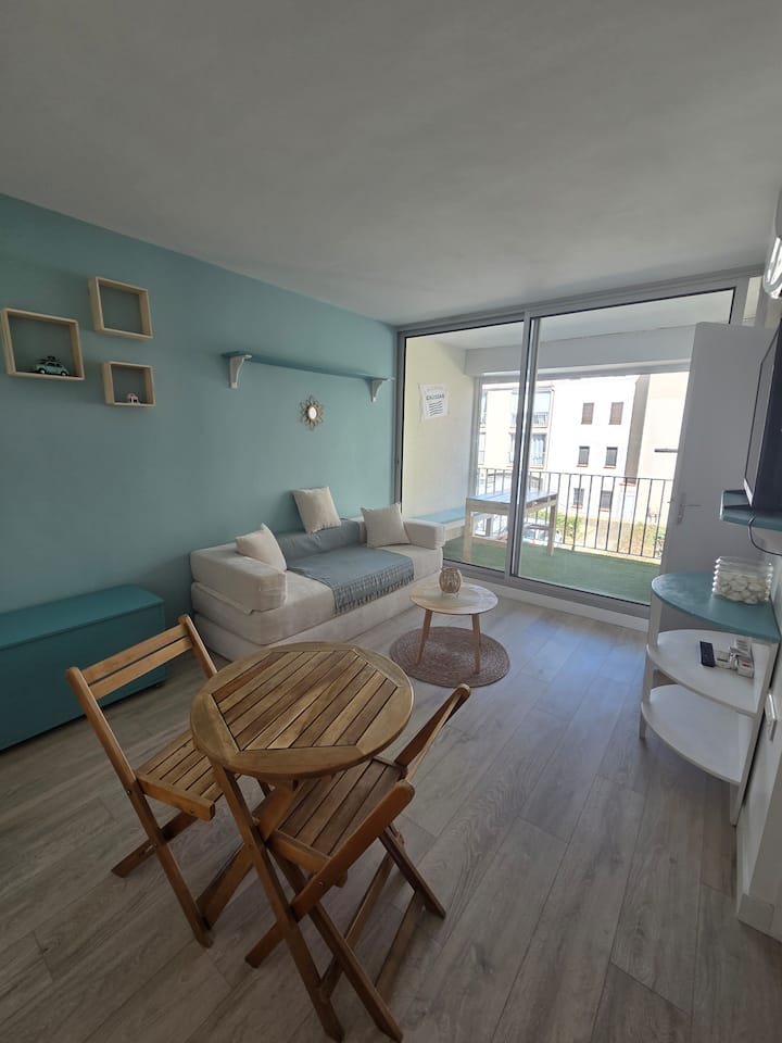 Magnifique Studio Au Port, 100 Mètre De La Plage. - Gruissan