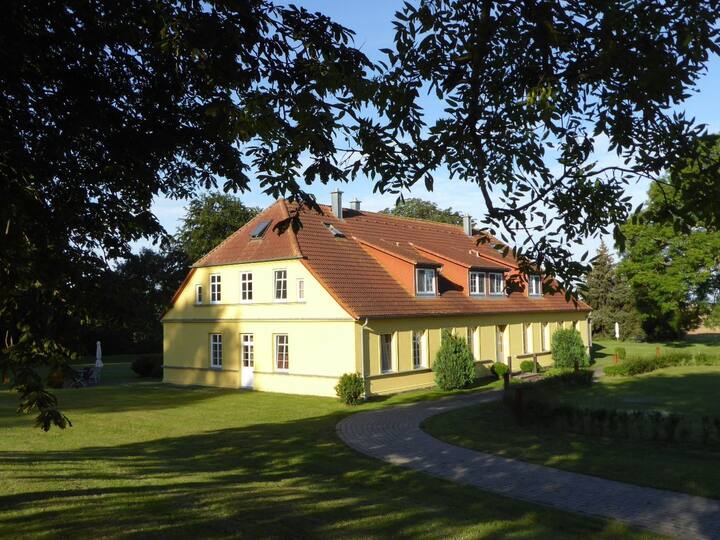 Hochwertige Ferienwohnung In Gingst By Interhome - Insel Hiddensee