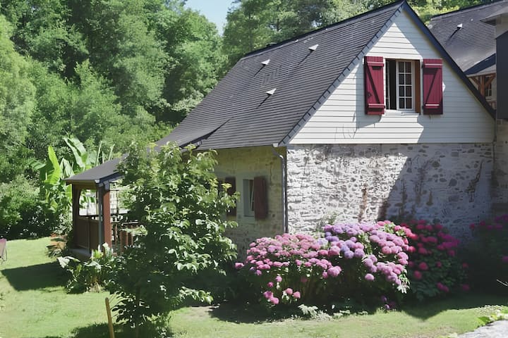 Le Gîte Govardhan, Havre De Paix Et Déconnexion. - Oloron-Sainte-Marie