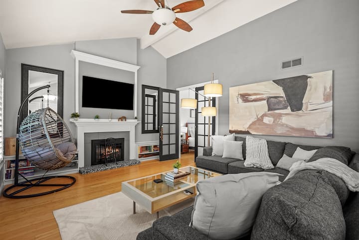 Renovated Napa House | Pool | Great For Groups - Napa, CA