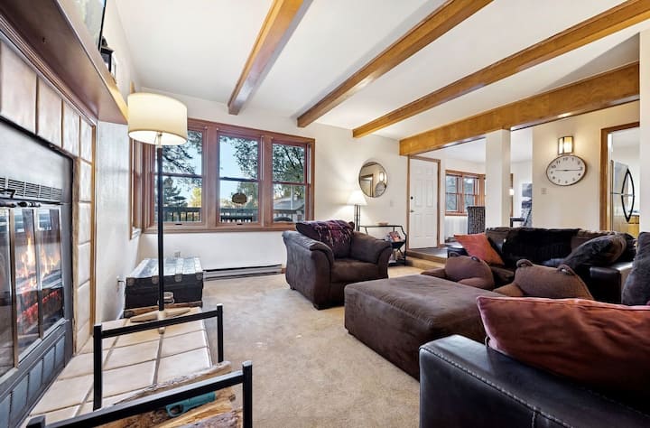 Comfortable 2br | Pool & Hot Tub | Near Downtown - Durango, CO