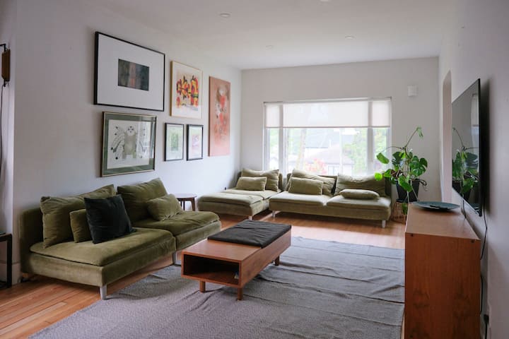 Spacious Home Near The Pne At Hastings Park - Burnaby
