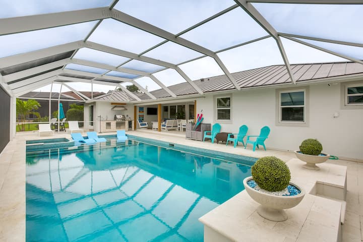 Luxe Canal Home | 2 King Suites | Huge Salt Pool - Punta Gorda, FL