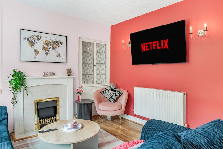Long Stay| Family-professionals | Sleeps9 |Parking - Nottingham