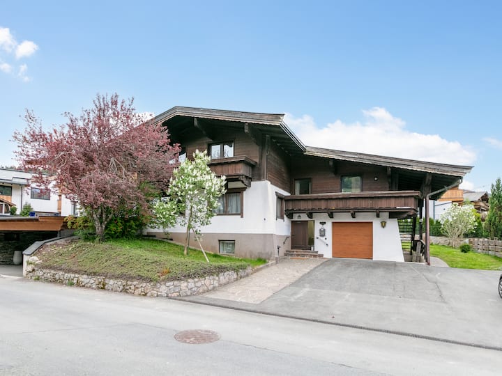 Familien Lodge, à 300 M Du Téléphérique - キルヒベルク・イン・チロル