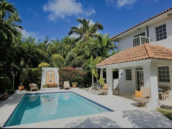 Paradise Twin Villa - Nassau