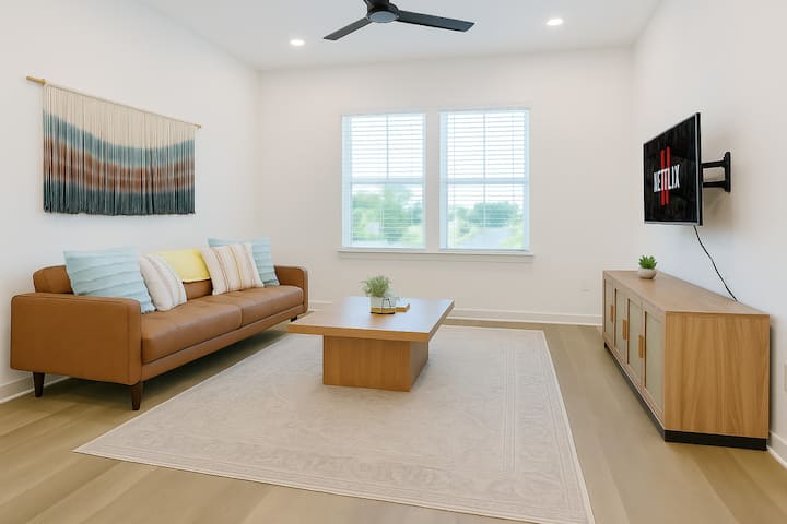 King 1br · Work Stays · Pool & Gym  Wifi · Laundry - Lake Texoma