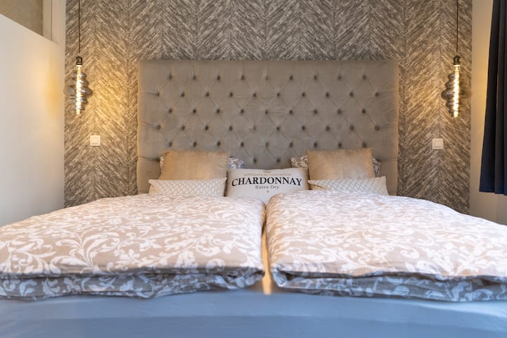 Modernes Boutique Studio Mit Balkon / Nähe Aachen - Aachen