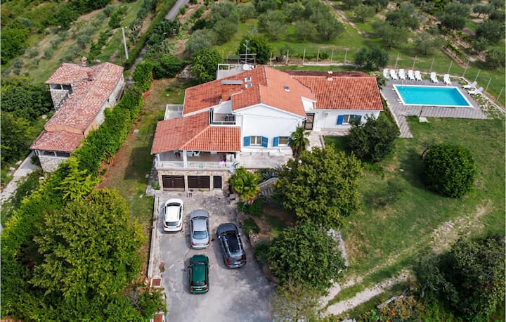 Stunning Home In Buje - Izola