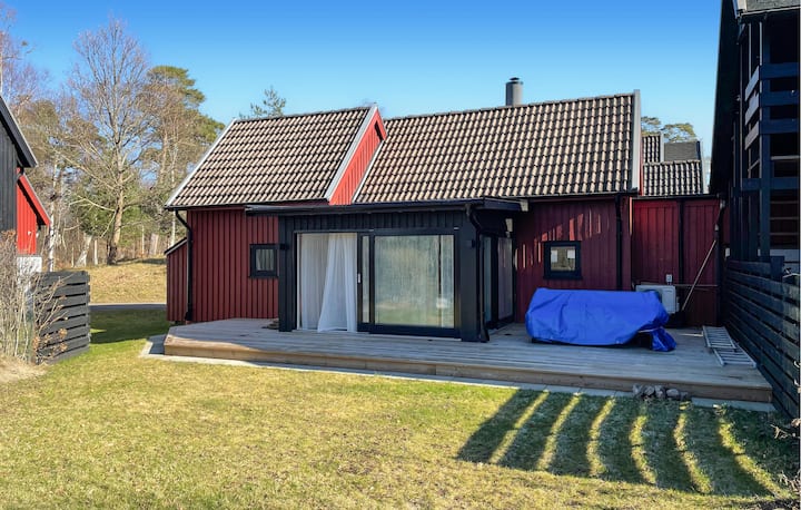 2 Bedroom Gorgeous Home In äNgelholm - Ängelholm