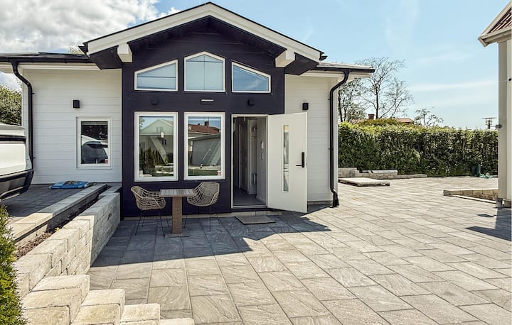 2 Bedroom Stunning Home In Mölndal - Mölndal