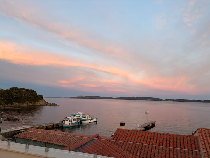 Villa 12 Pers • Jacuzzi • Vue Panoramique Mer - Porquerolles