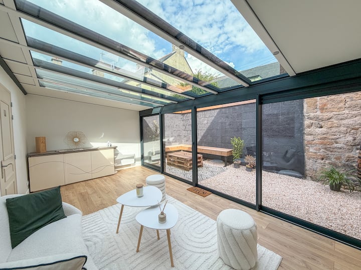 Maison Rénovée Avec Patio • Gare & Centre à Pied - Dinan