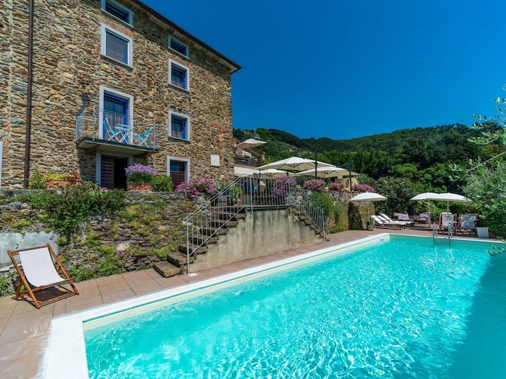 Wohnung 'Settimo Cielo6' Mit Schwimmbad - Massa