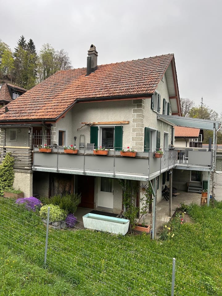 2-zimmer-einliegerwohnung Mit Fernsicht In Pfäfers - Bad Ragaz