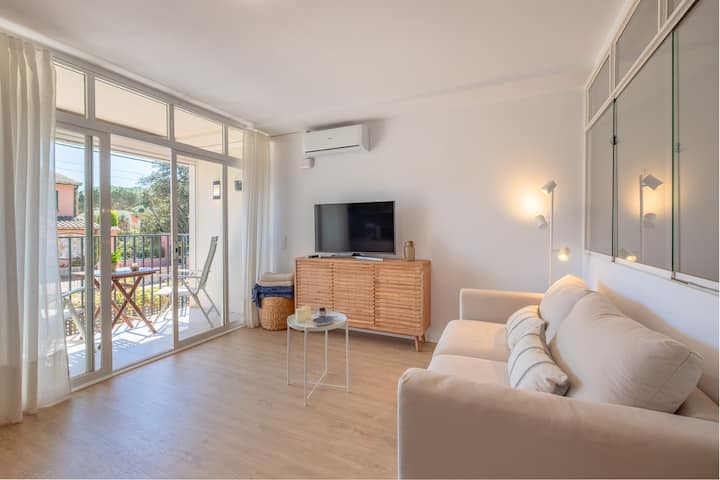 Ao-9 Appartement Rénové Avec Piscine Communautaire - Llafranc