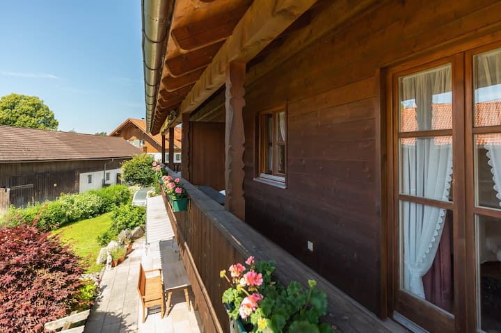Alpenpanorama Genießen: Zentral, Ruhiges Apartment - Benediktbeuern