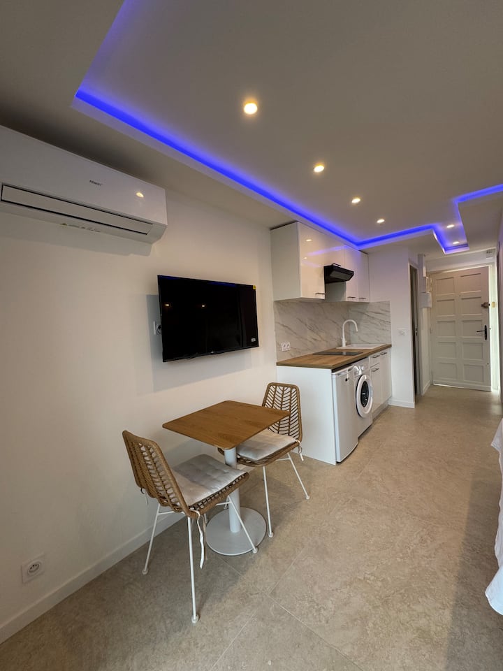 New* Le Cocon Casa Bohème | Vue Mer, Clim, Parking - Antibes