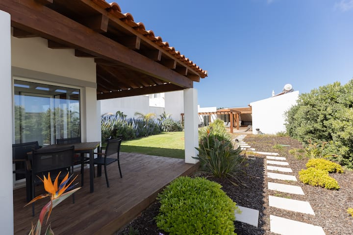 Family & Friends / Twelve People (T3+t1+2 Rooms) - Sagres