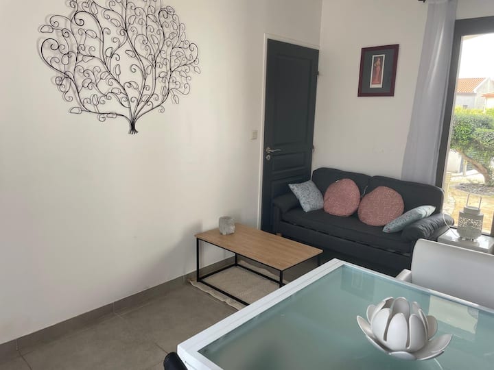 Charmant T2 Avec Terrasse Et Accès Piscine - Salses-le-Château