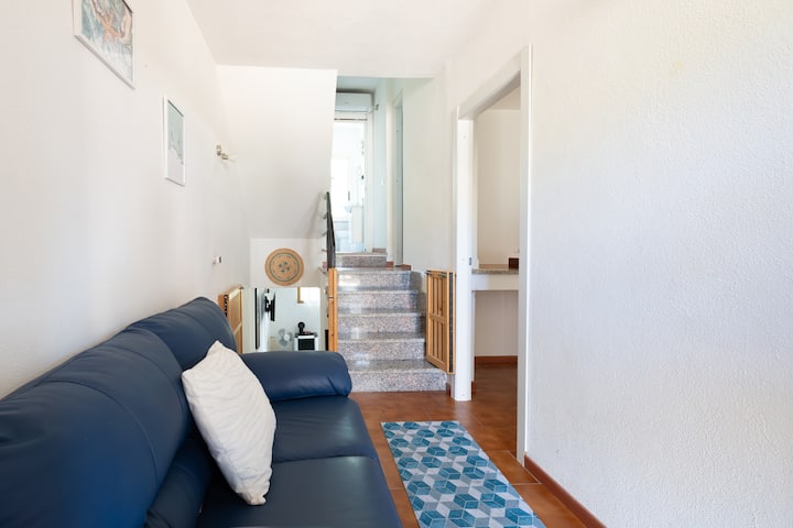 Central Apt Walk To Beach & Pool - Siniscola