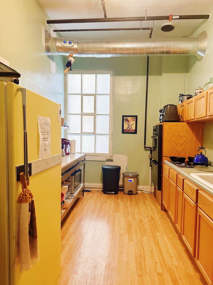 Hostel Du Nord | Semi-private Room - Duluth, MN