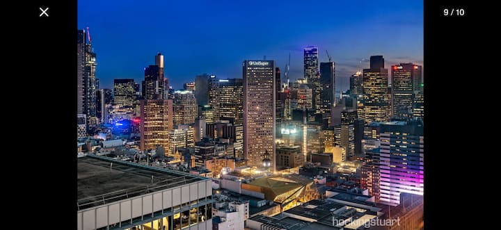 Melbourne Cbd Retreat In Qv1 With Skyline Views - Melbourne